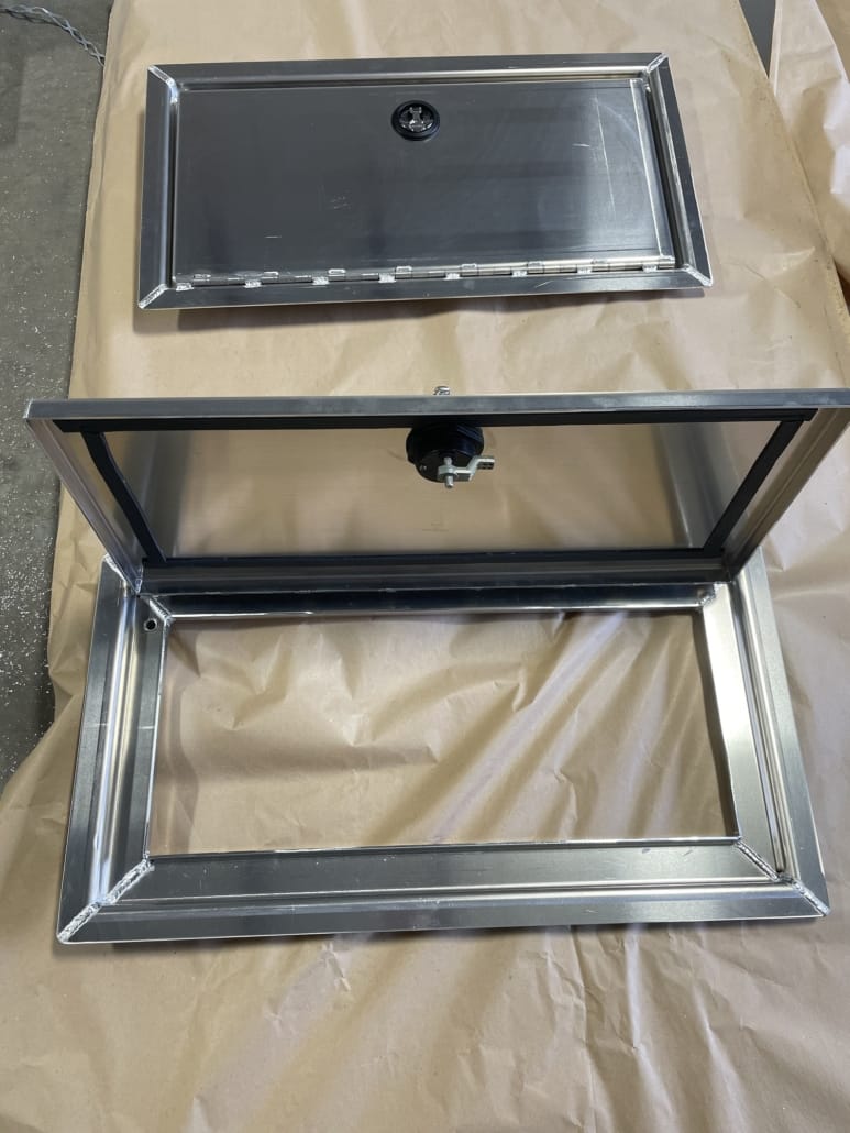Flush Mount Aluminum Hatch - Halk Marine Fabrication & Design